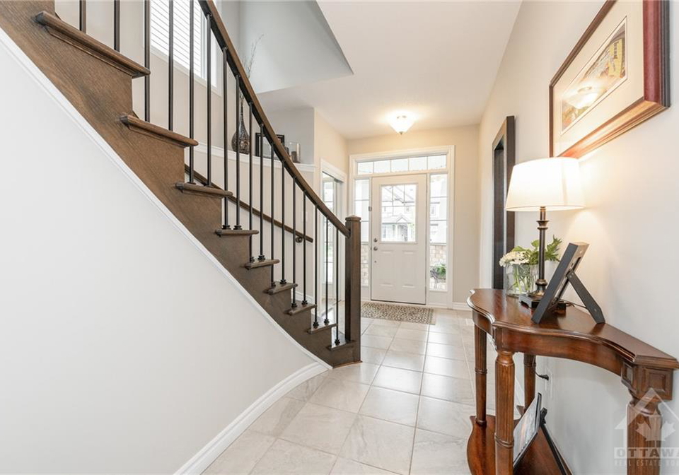 220 SERRA Ridge , Orleans