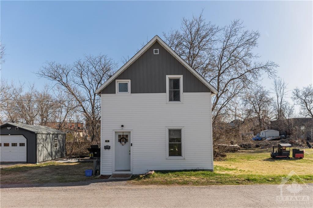 22 St Johns Way, Arnprior