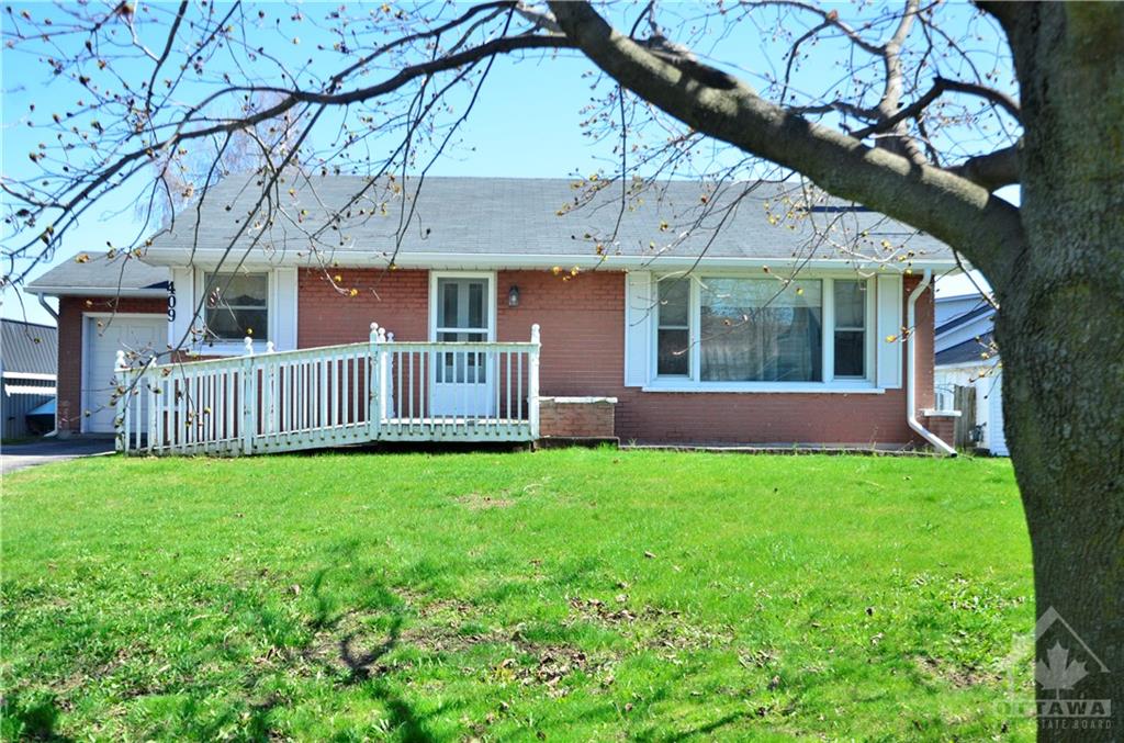 409 County Road 2, Cardinal