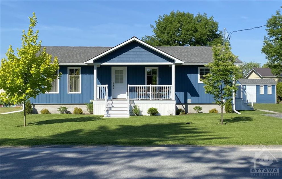 2388 Du Lac Road, Saint-Pascal-Baylon