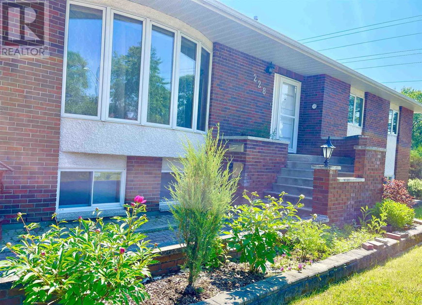 228 Taylor St, Dryden